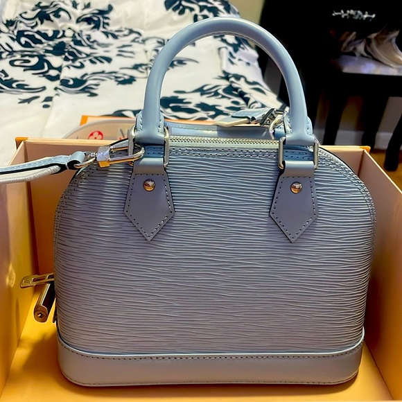 Louis Vuitton | Bags | Brand New Louis Vuitton Epi Alma Bb Purse | Poshmark